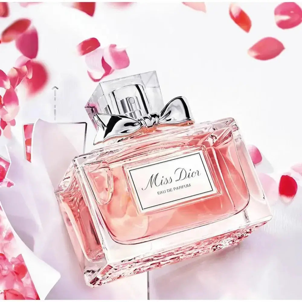 Perfumes Dior para mujer en Costa Rica | Elegancia y lujo femenino ...